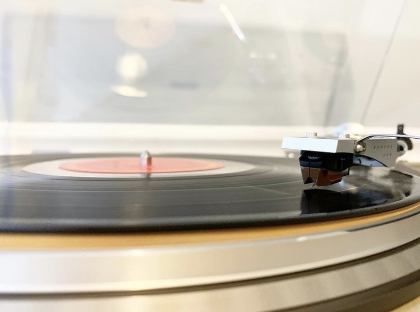 Audio Technica AT-VM95SH Cartridge with Shibata Stylus Review – Aaron ...